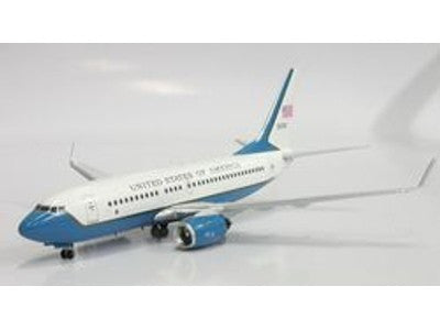 AV2737001 | Aviation 200 1:200 | Boeing 737-700 USAF 05-0730 — Aviation ...