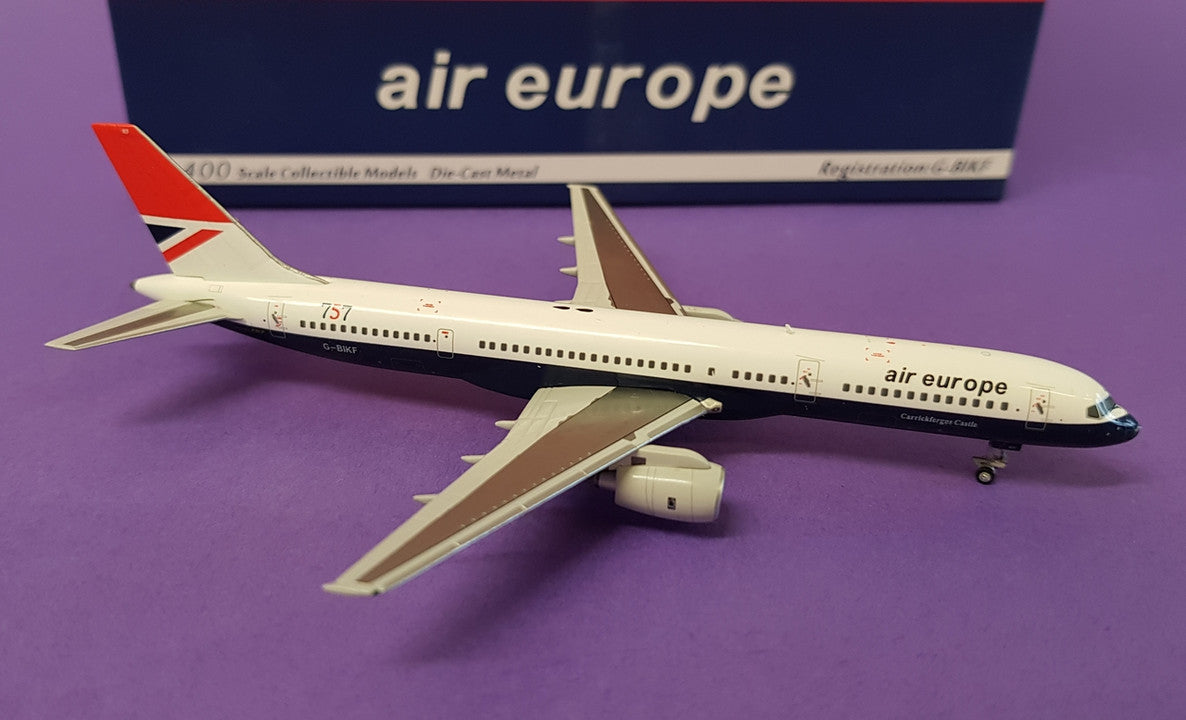 NG53029 | NG Models 1:400 | Boeing 757-200 British Airways G-CPET, 'La