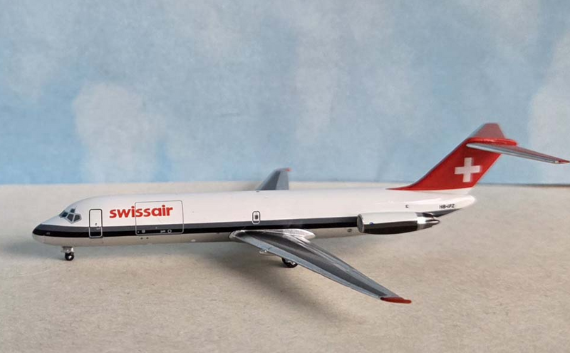 AC411449 | Aero Classics 1:400 | DC-9-32F Swissair Cargo HB-IFZ